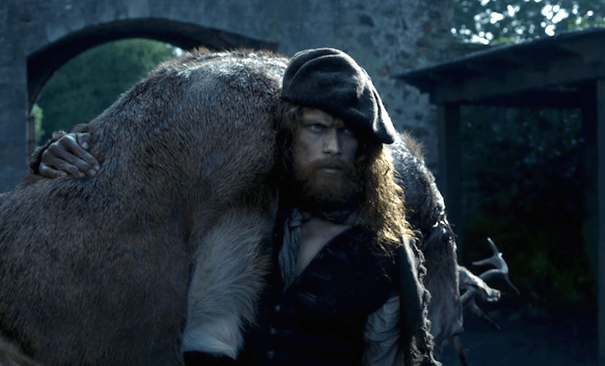 What in the hell has happened to Jamie Fraser’s hair? | The Spinoff