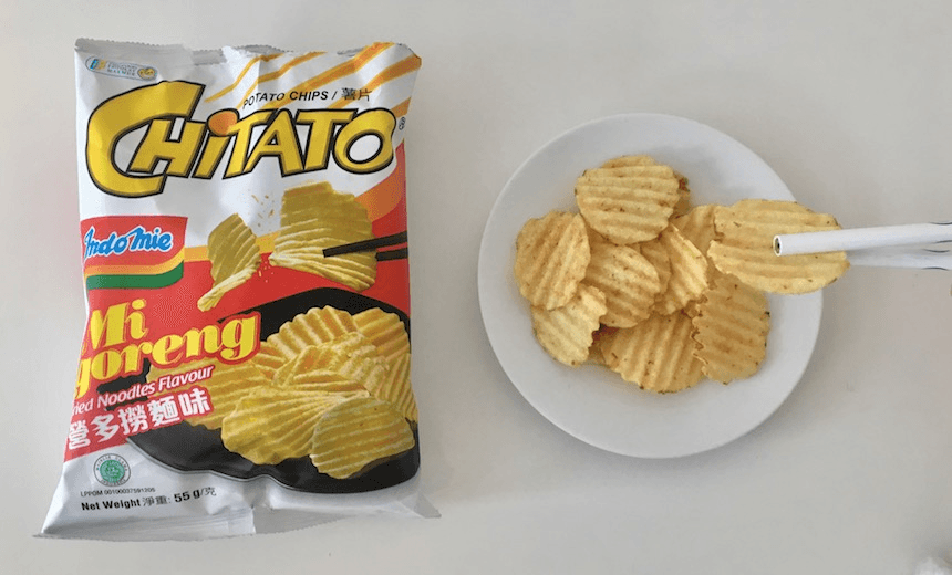 The Spinoff reviews New Zealand #45: Mi goreng potato chips | The Spinoff