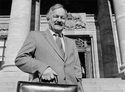 ‘We’re in as much trouble today as we were in 1984’ – Roger Douglas ...