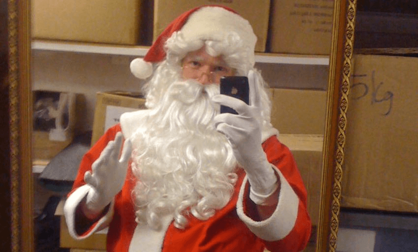 Life behind the white beard: Shopping mall Santas reveal all | The Spinoff