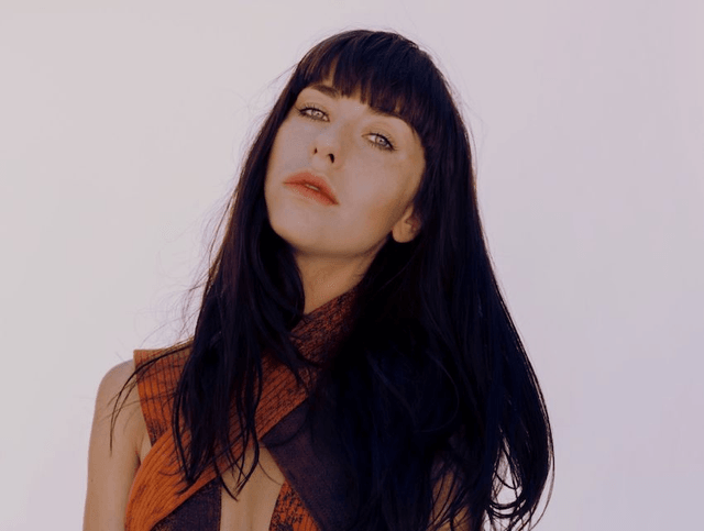 On her new album, Kimbra pares down and returns to Earth | The Spinoff