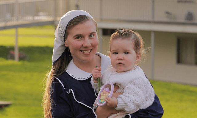 Blessed be the fruit: A return to Gloriavale in a Handmaid’s Tale world ...