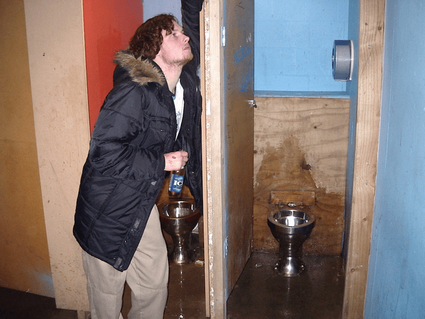 Dollar drinks on the dancefloor: the heyday of Dunedin student pubs ...