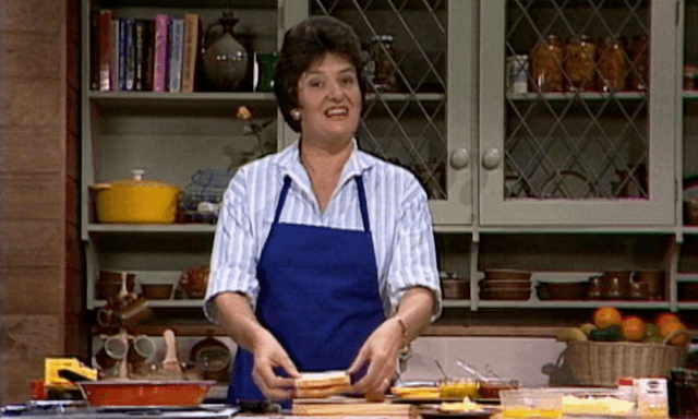 That one time I spent Christmas with Alison Holst | The Spinoff