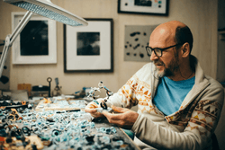 A visit to jewellery artists Lisa Walker and Karl Fritsch in a cottage ...