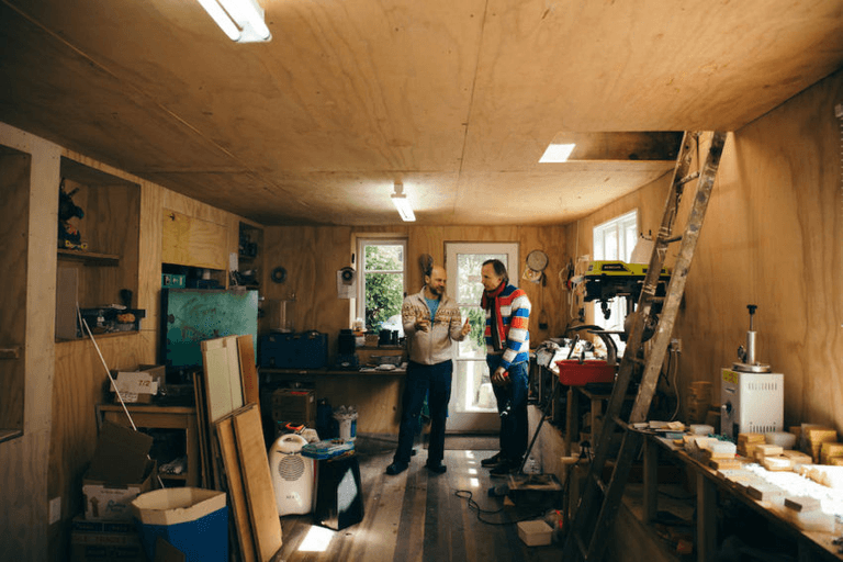 A visit to jewellery artists Lisa Walker and Karl Fritsch in a cottage ...