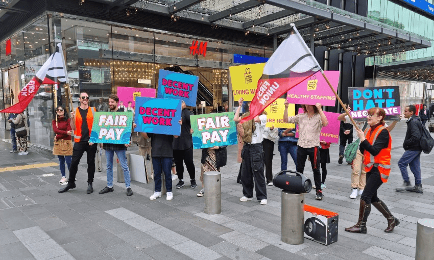 Election 2023: The employment policies in two minutes | The Spinoff