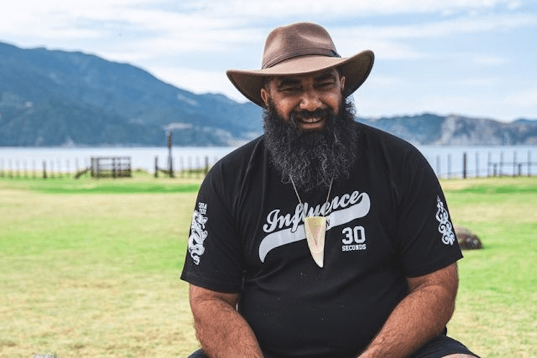 Darkness and light: Stories of hope from whānau bereaved by suicide ...