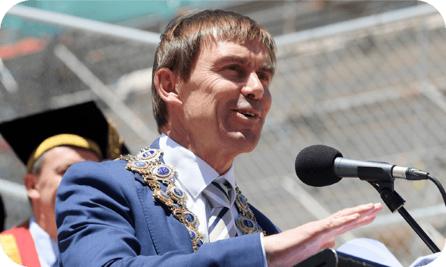 Andy Foster plots his glorious return | The Spinoff