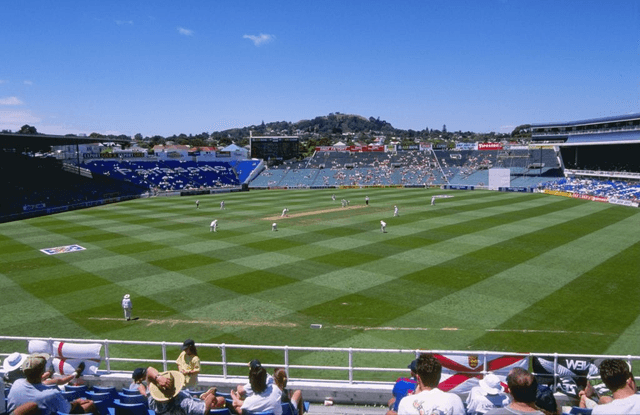 A brief history of crap New Zealand stadiums | The Spinoff