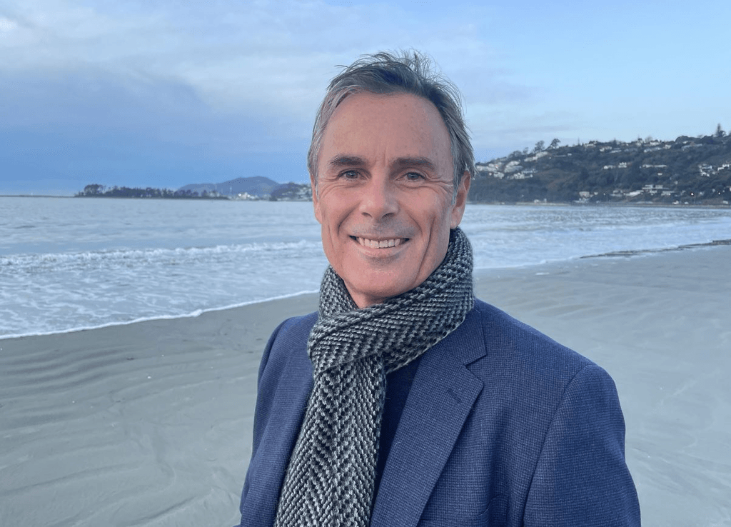 The race to lead the happiest place in Aotearoa | The Spinoff