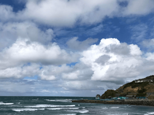 Twelve classic clouds coming to a sky near you this summer | The Spinoff