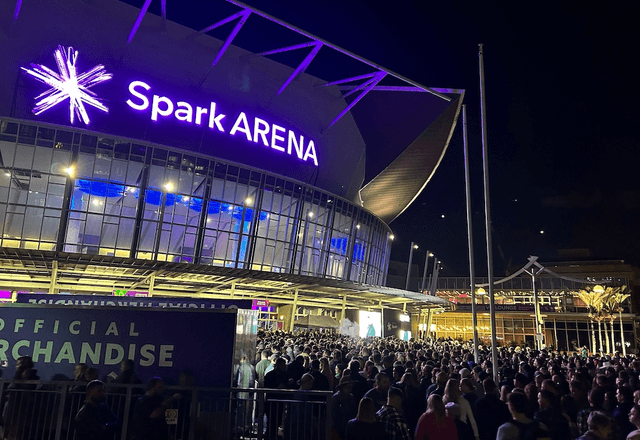 Review: Luke Combs reveals the scale and passion of NZ’s new country ...