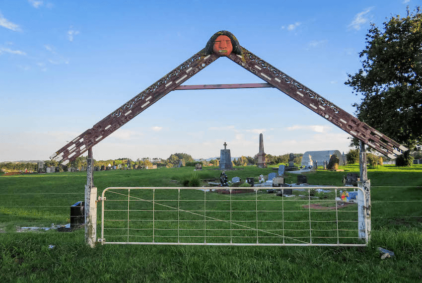 Decolonising Māori burials: A return to the ancestral embrace of ...