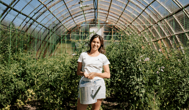 ‘We’d never move back’: Nadia Lim and Carlos Bagrie on swapping the ...