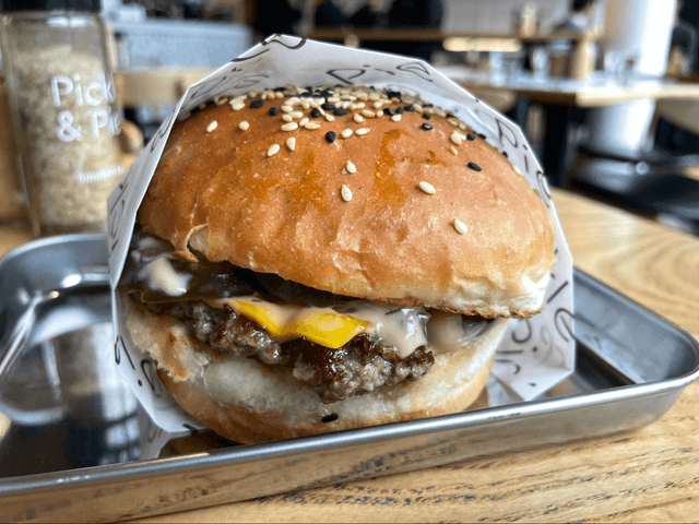 Reviewers’ picks: The best value burgers at this year’s Burger ...