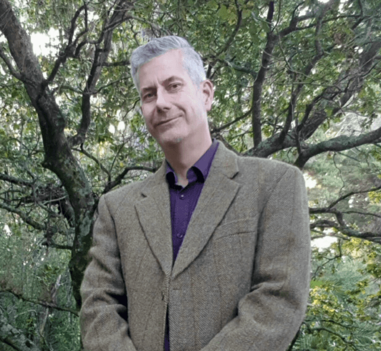 How New Zealand’s Peter Arnett, the world’s greatest war correspondent ...