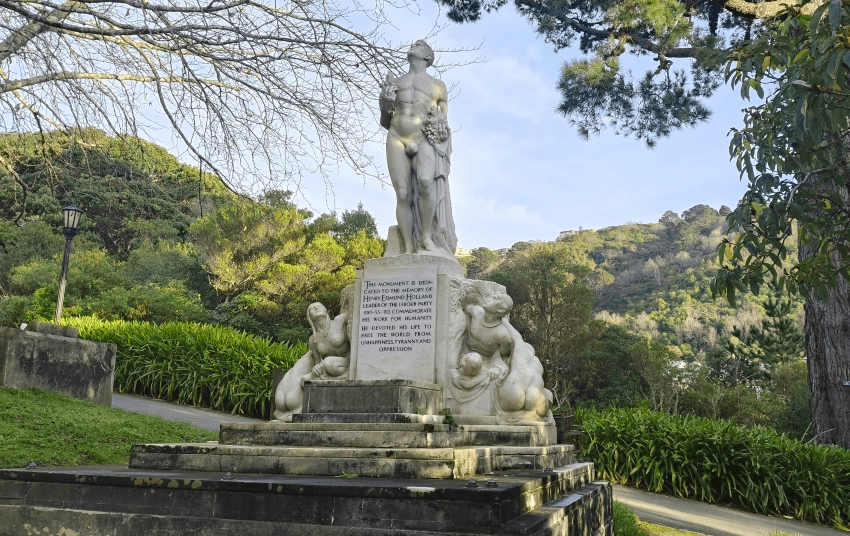 In defence of Wellington’s colonial monuments | The Spinoff