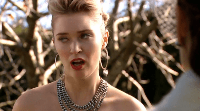 How the West was worn: The fashion of Outrageous Fortune | The Spinoff