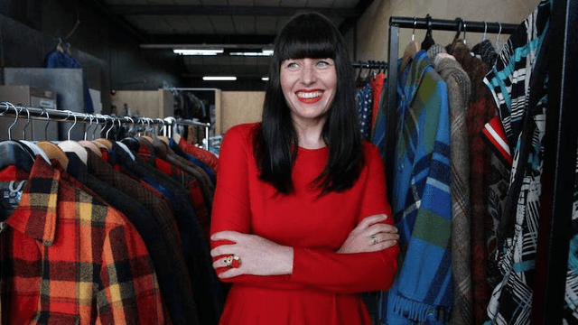 How the West was worn: The fashion of Outrageous Fortune | The Spinoff