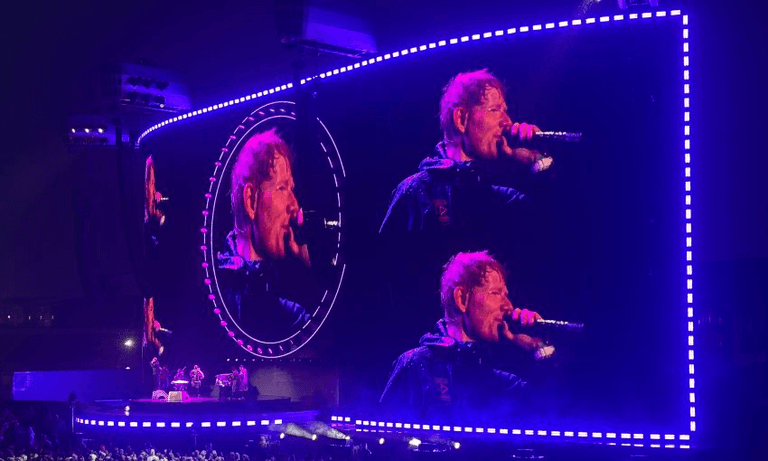 Review: New Zealand rain kills Ed Sheeran’s guitars | The Spinoff