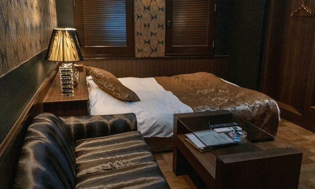 Tokyo’s New Zealand-themed love hotel – that forgot New Zealand | The ...